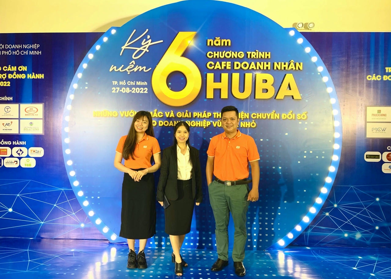 FPT.iHRP and FPT.eContract "steal the show" at HUBA Entrepreneur Cafe - FPT IS - EN