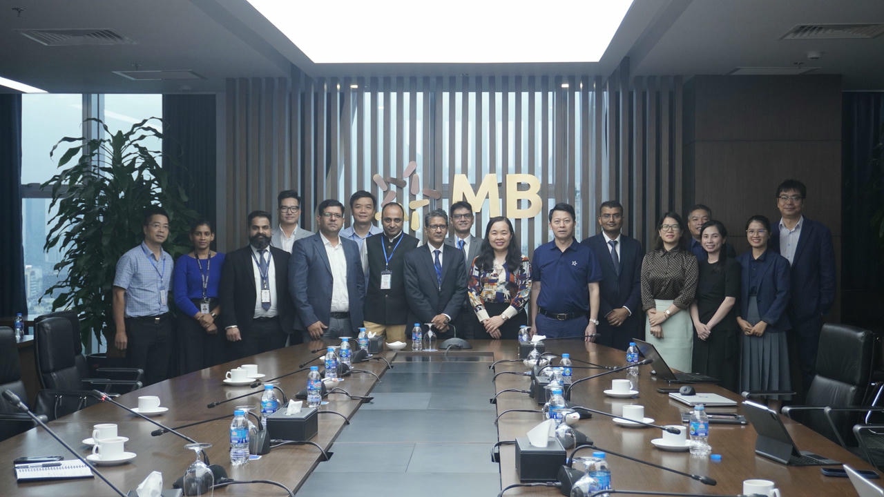 MB chooses FPT IS to deploy FinnOne Neo Debt Collections software - FPT ...