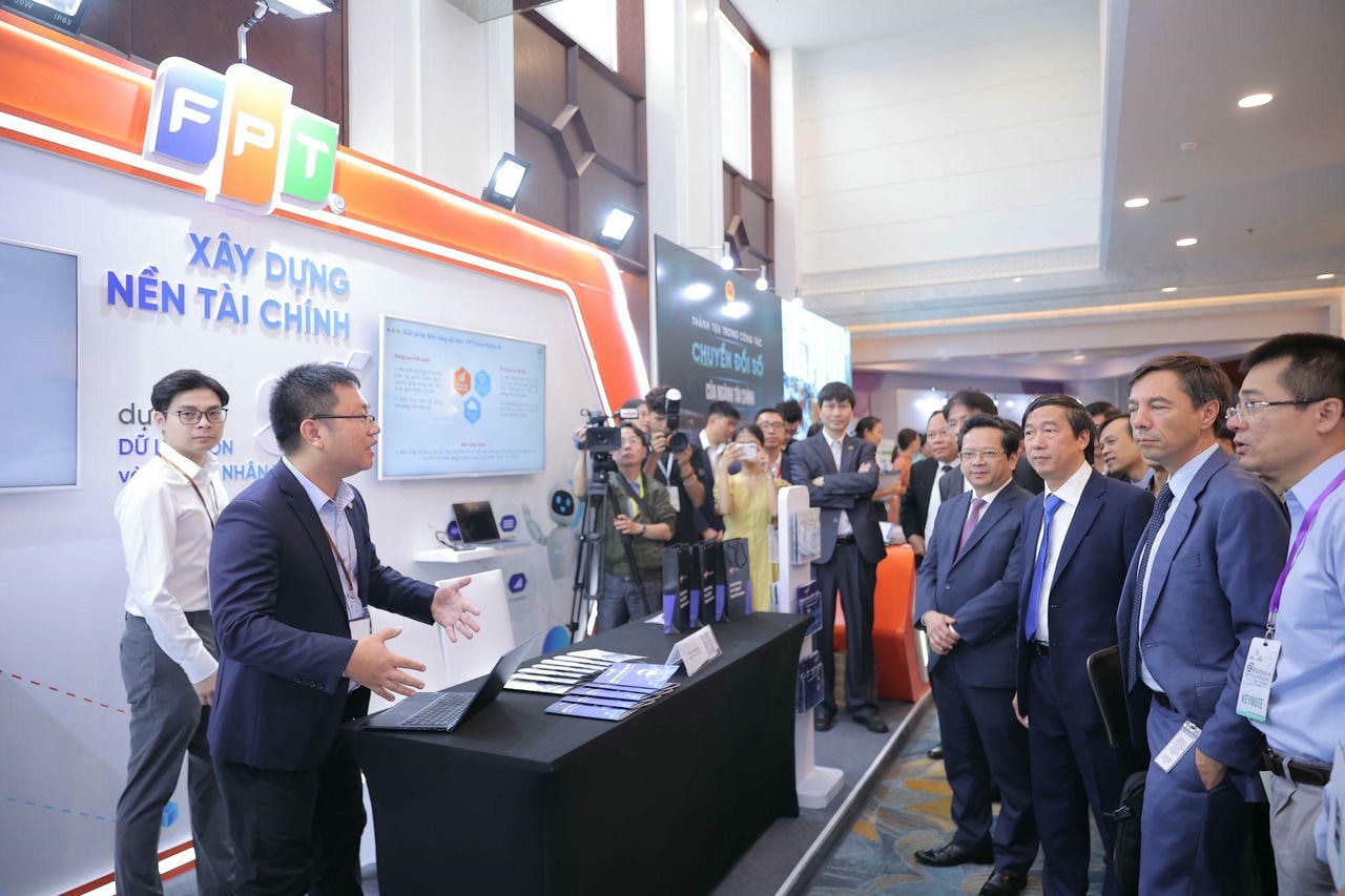 FPT suggests 4.0 technologies to tackle pain points of Finance industry ...