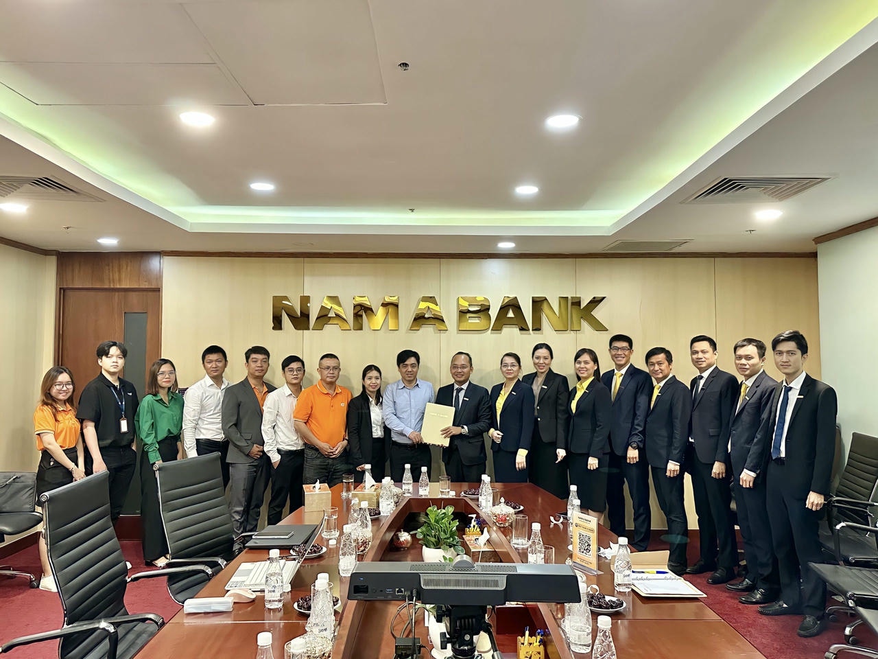 FPT IS upgrades HR management software for Nam A Bank - FPT IS - EN