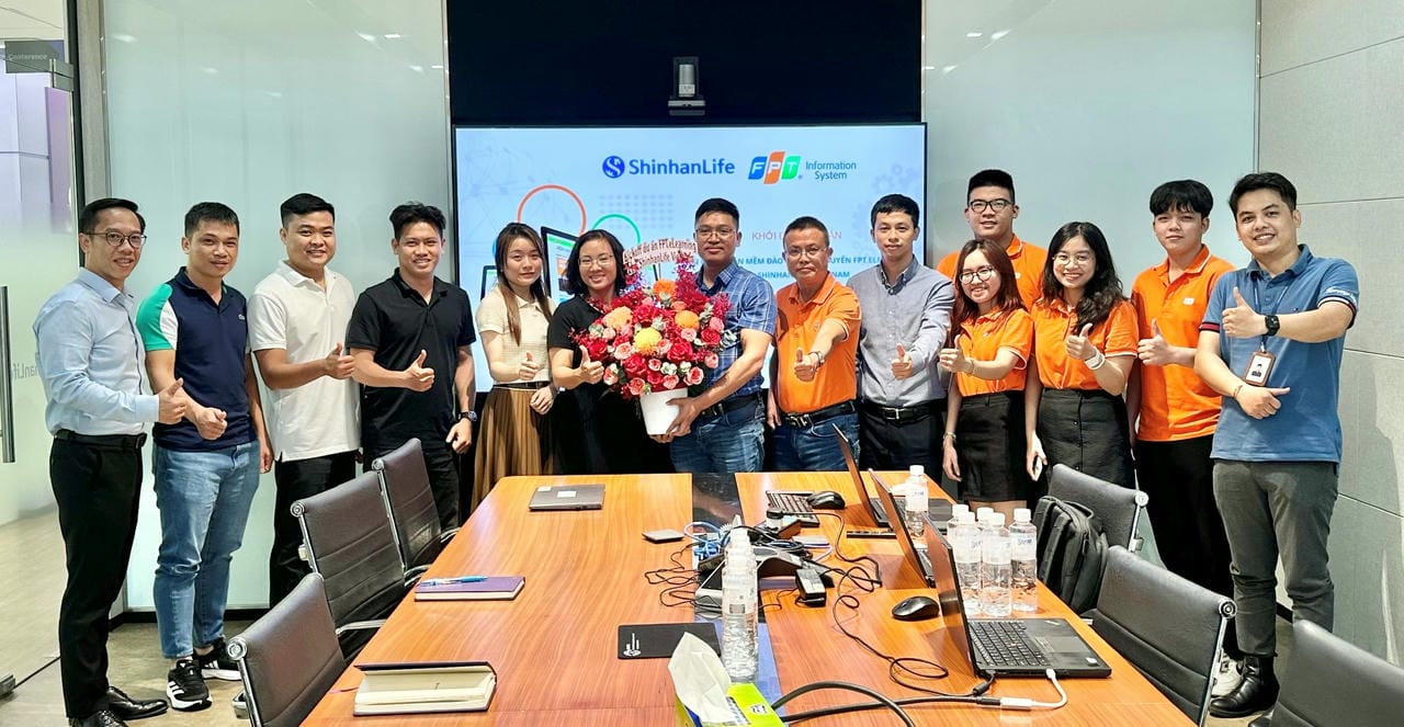 Shinhan Life Việt Nam “bắt tay” FPT IS triển khai hệ thống đào tạo trực ...